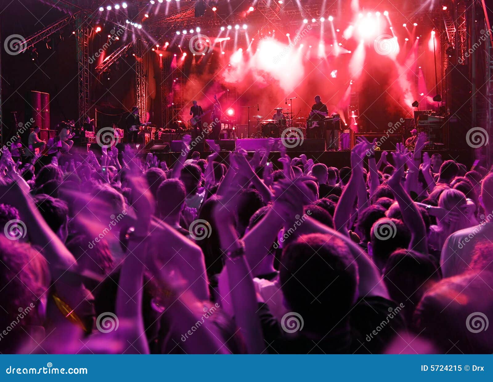Crowd on rock concert stock image. Image of rock, night - 5724215