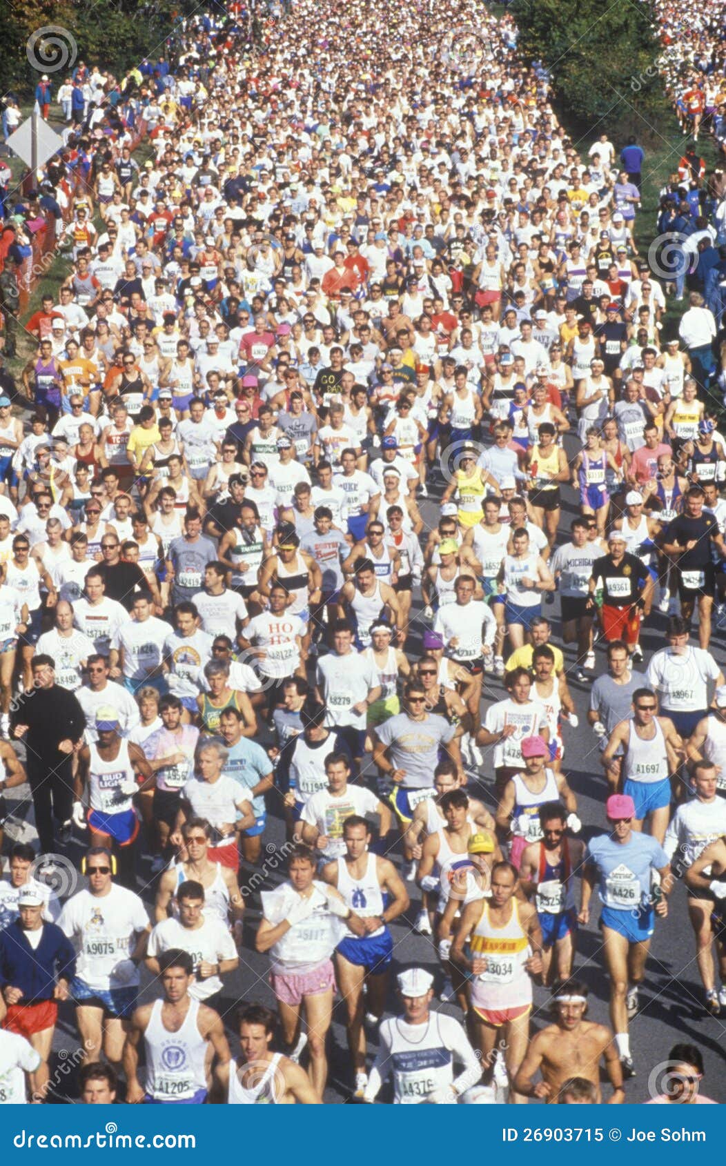 Crowd of Runners editorial image. Image of america, united - 26903715