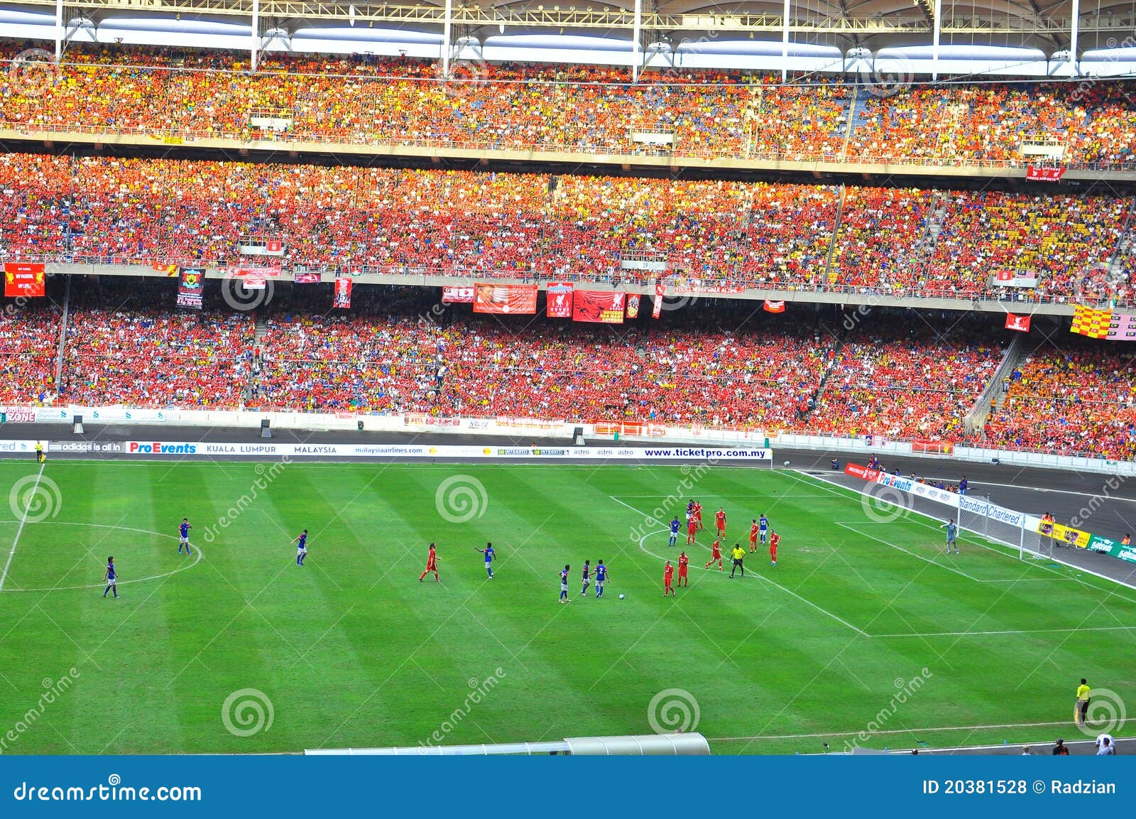 Crowd at stadium editorial stock photo. Image of countries - 20381528