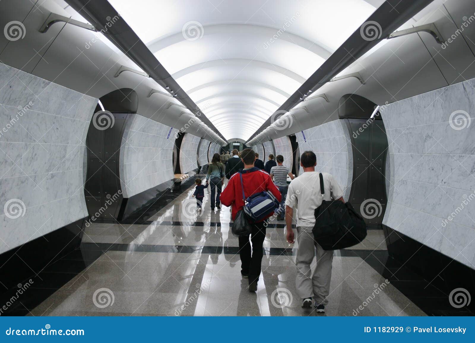 CROWD subway stock image. Image of perspective, hurry - 1182929