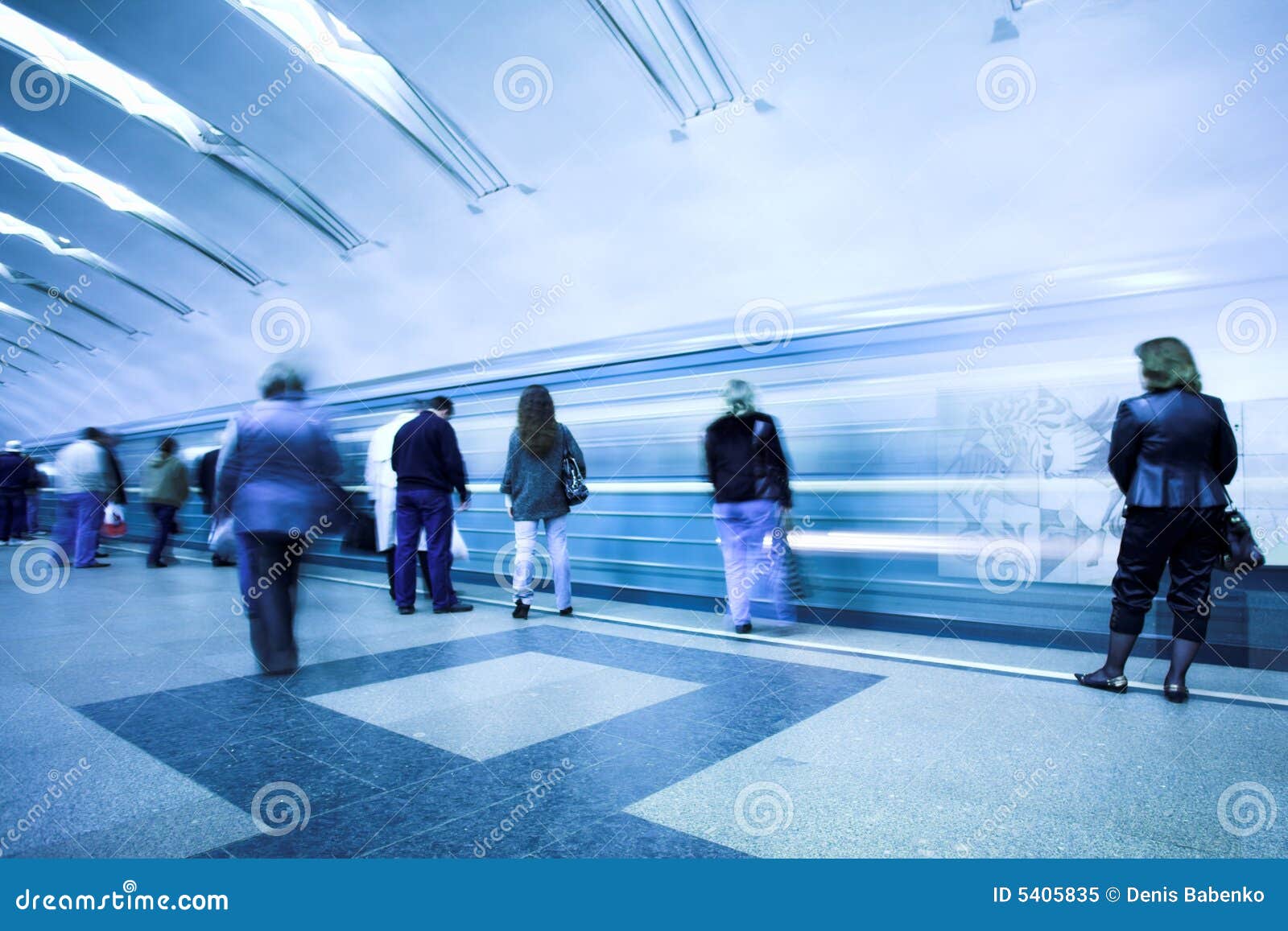 Crowd waiting train stock image. Image of indoor, precision - 5405835