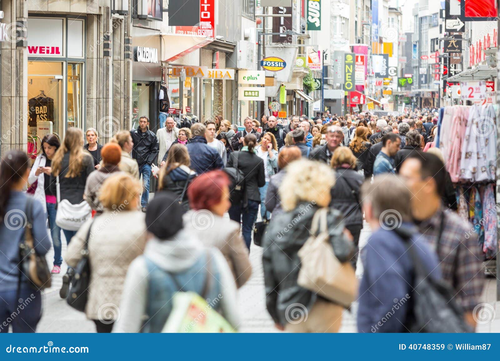 Crowded Shopping Street in Cologne Editorial Stock Image - Image of ...