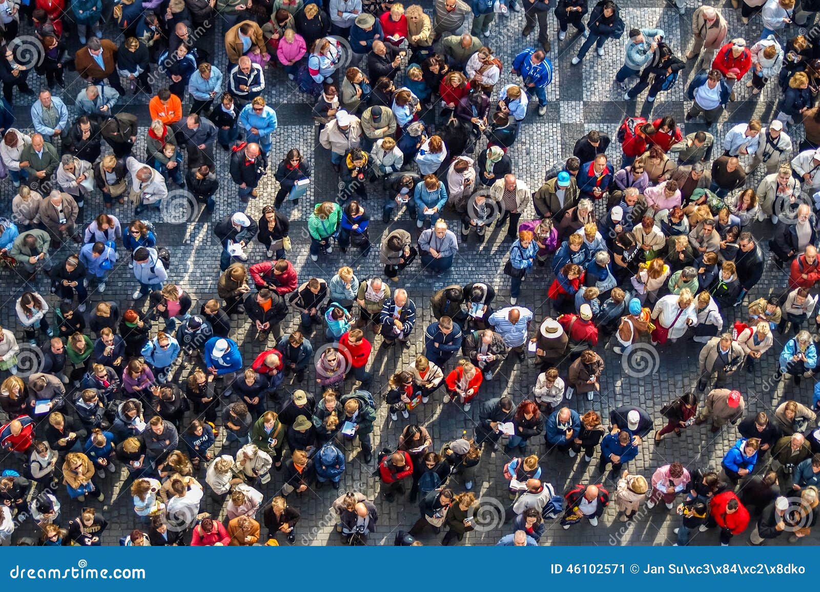 Crowded square editorial photo. Image of city, pedestrian - 46102571