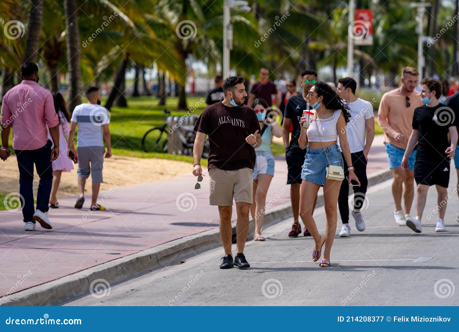 Crowds Arrive in Miami Beach Spring Break 2021 Editorial Photography ...