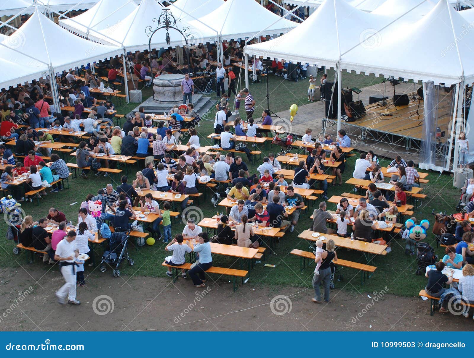 Crowds at Friuli Doc Outside Udine Castle Editorial Stock Photo - Image ...