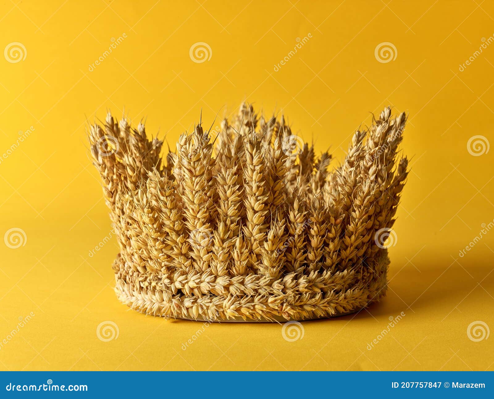 Crown Made of Wheat Ears of Cereals Stock Image - Image of grain, award ...