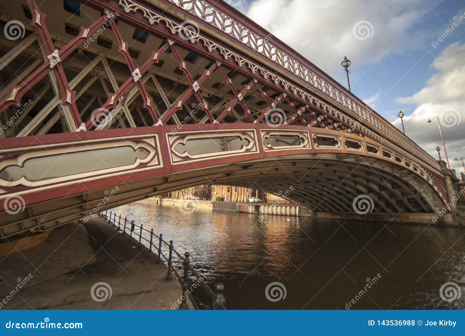 Crown Point Bridge in Leeds Editorial Stock Photo - Image of anchorage ...