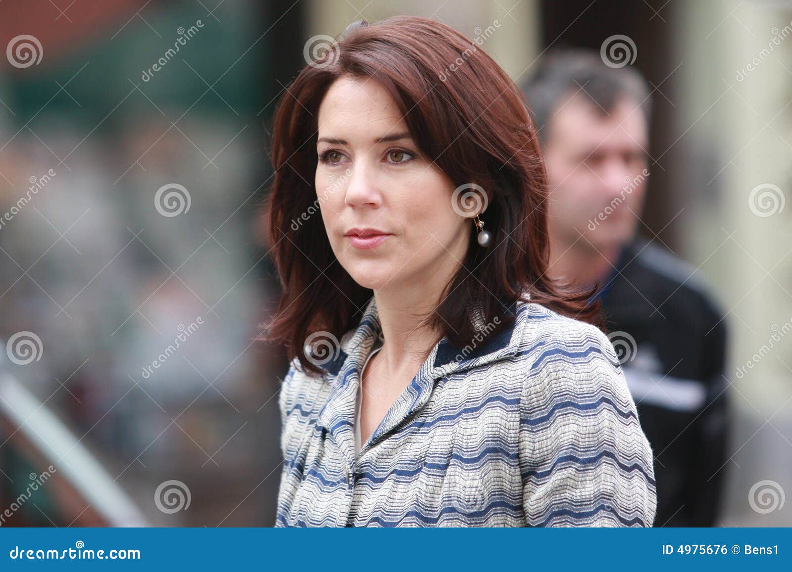 Crown Princess Mary And A Girl In The Childrens Tent At The ...
