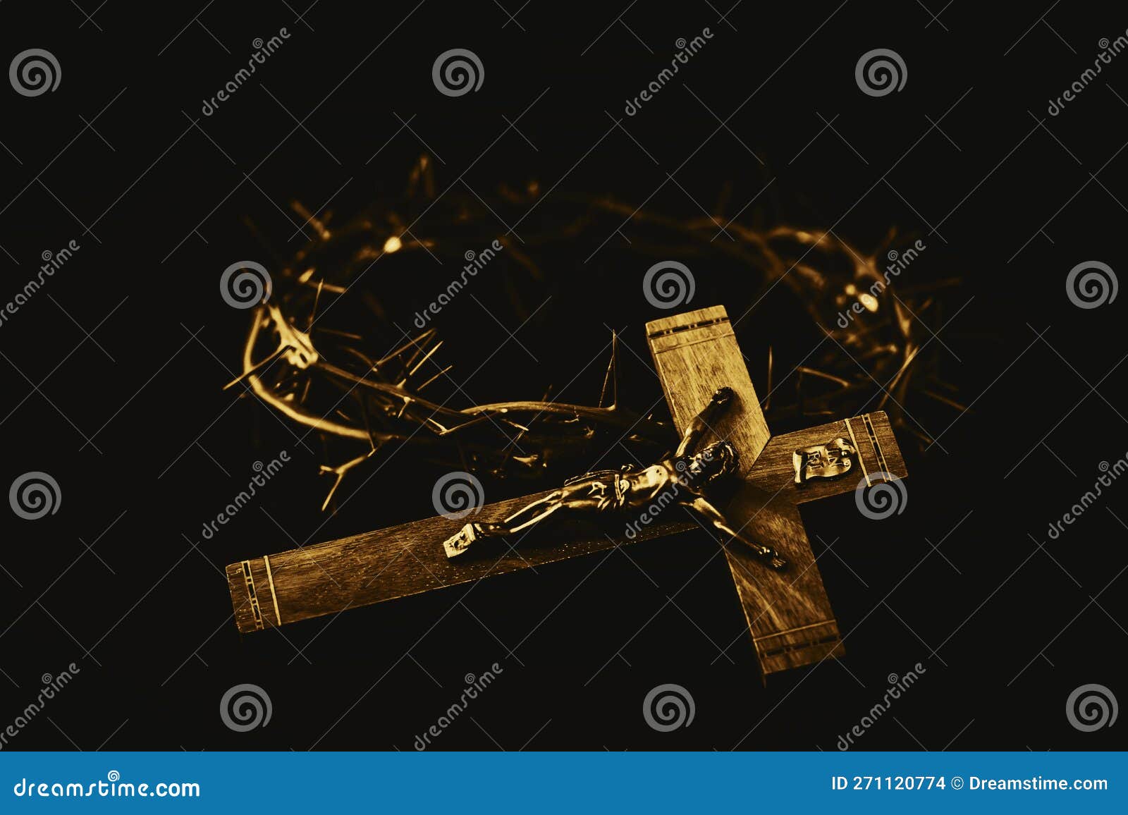 The Crown of Thorns and the Crucifix of Jesus on Back Background ...