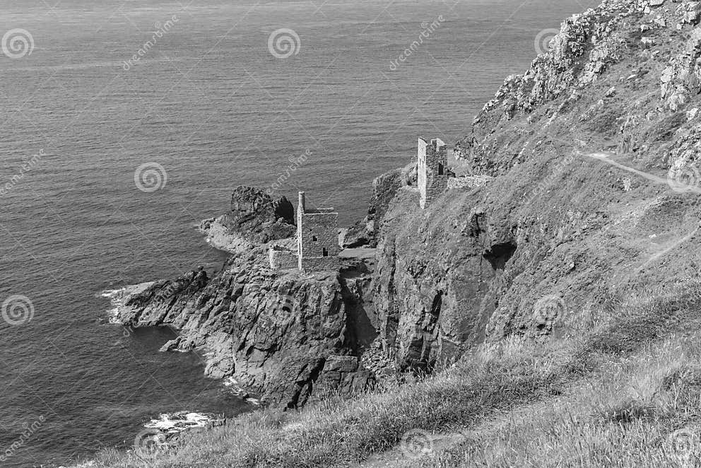 Botallack mine in Cornwall stock photo. Image of houses - 235720424