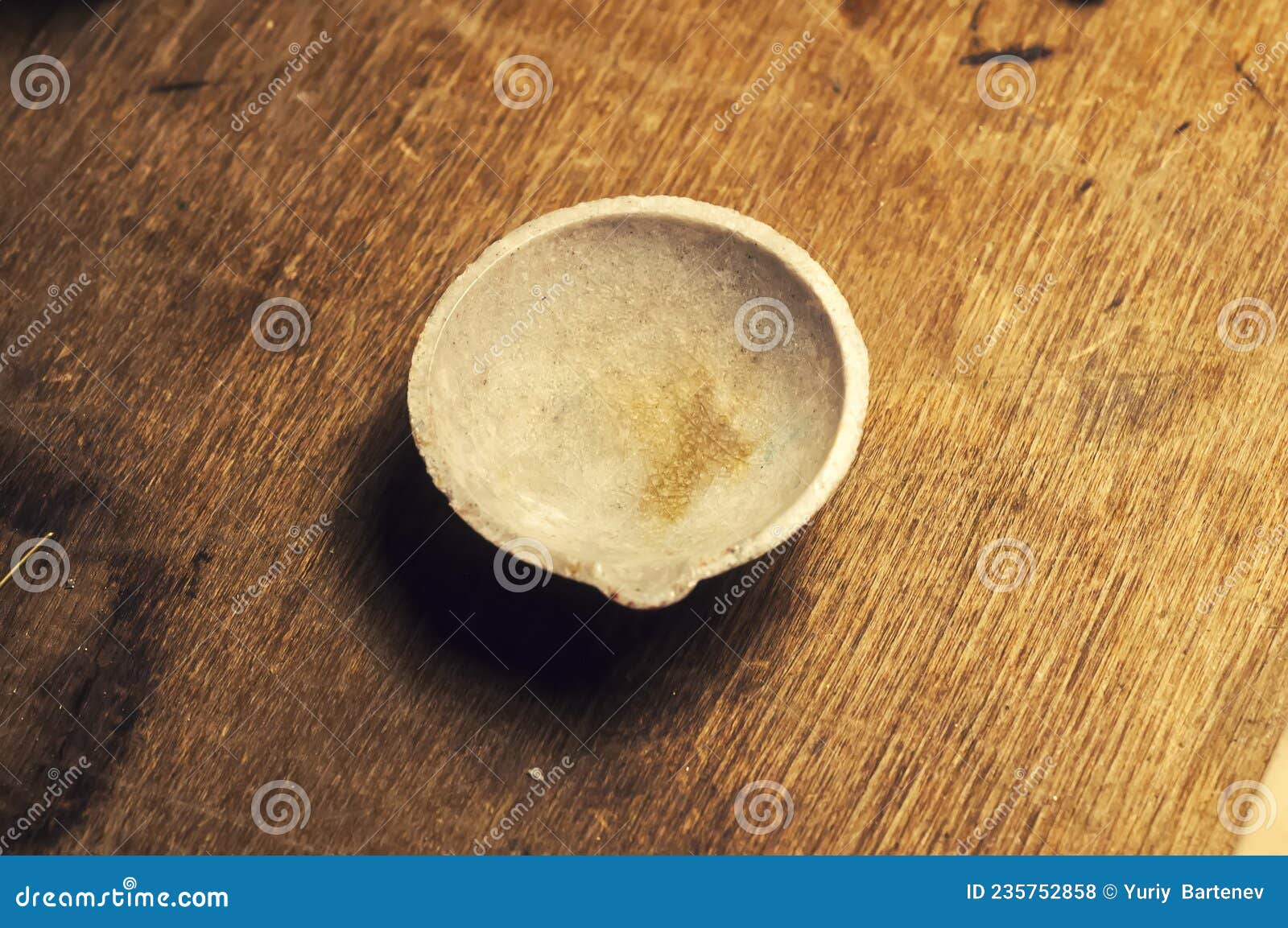 The Crucible is a High-refractory Capacity Stock Photo - Image of hand ...