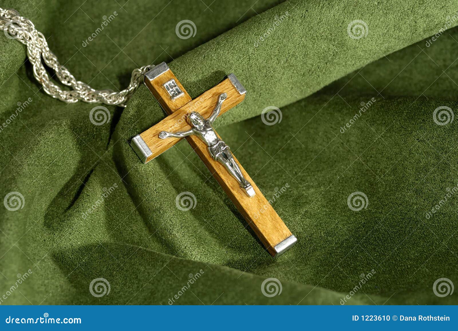 Crucifix Picture. Image: 1223610