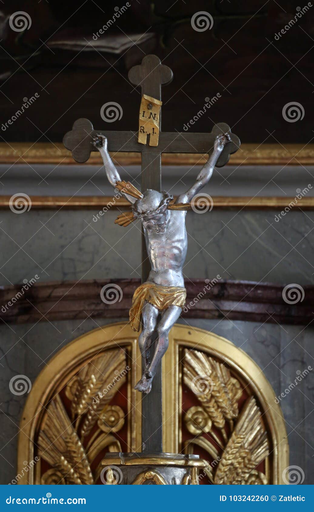 Crucifixion foto de stock. Imagem de anjo, arquitetura - 103242260