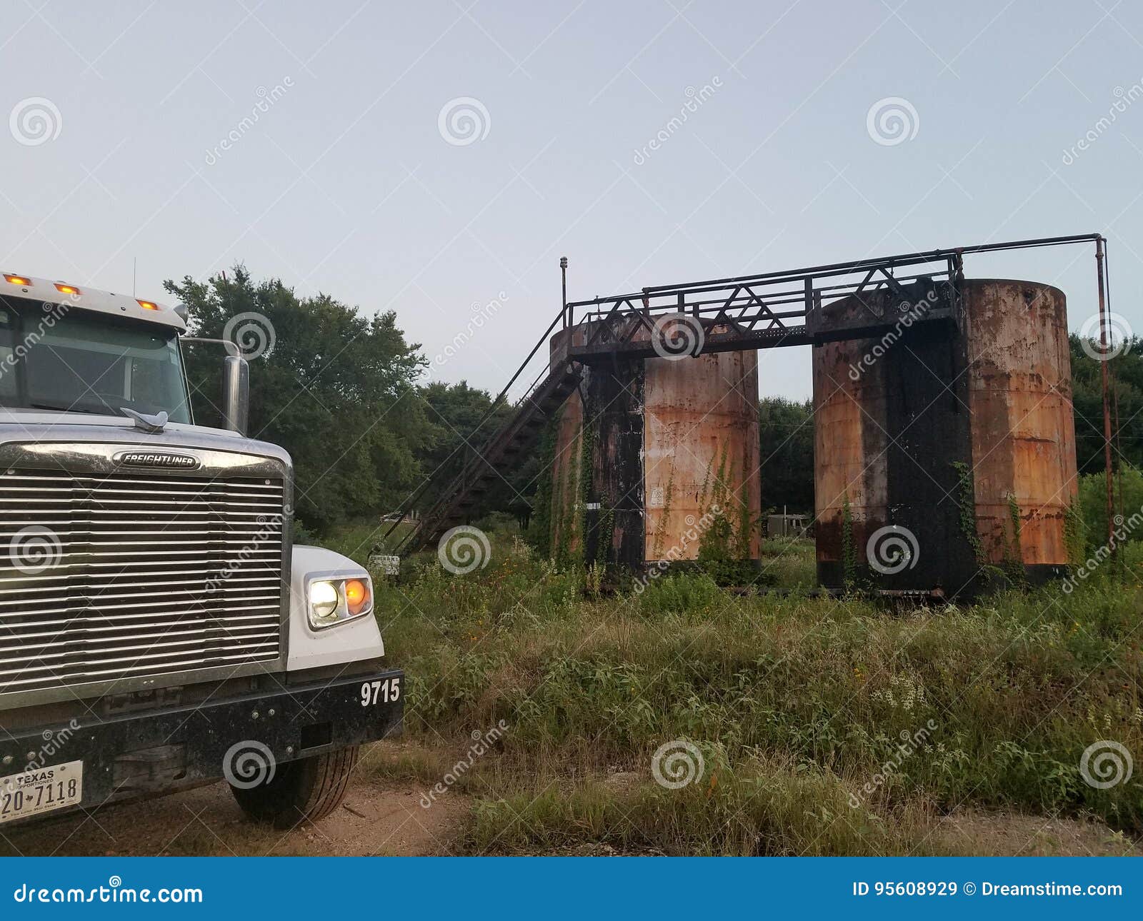 Crude Oil Transport Loading Editorial Stock Image - Image of grass ...