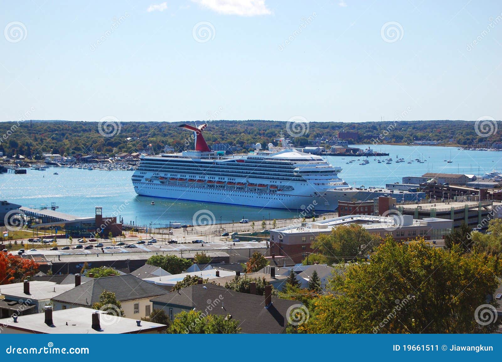 Cruise in the Harbor stock image. Image of journey, tour - 19661511
