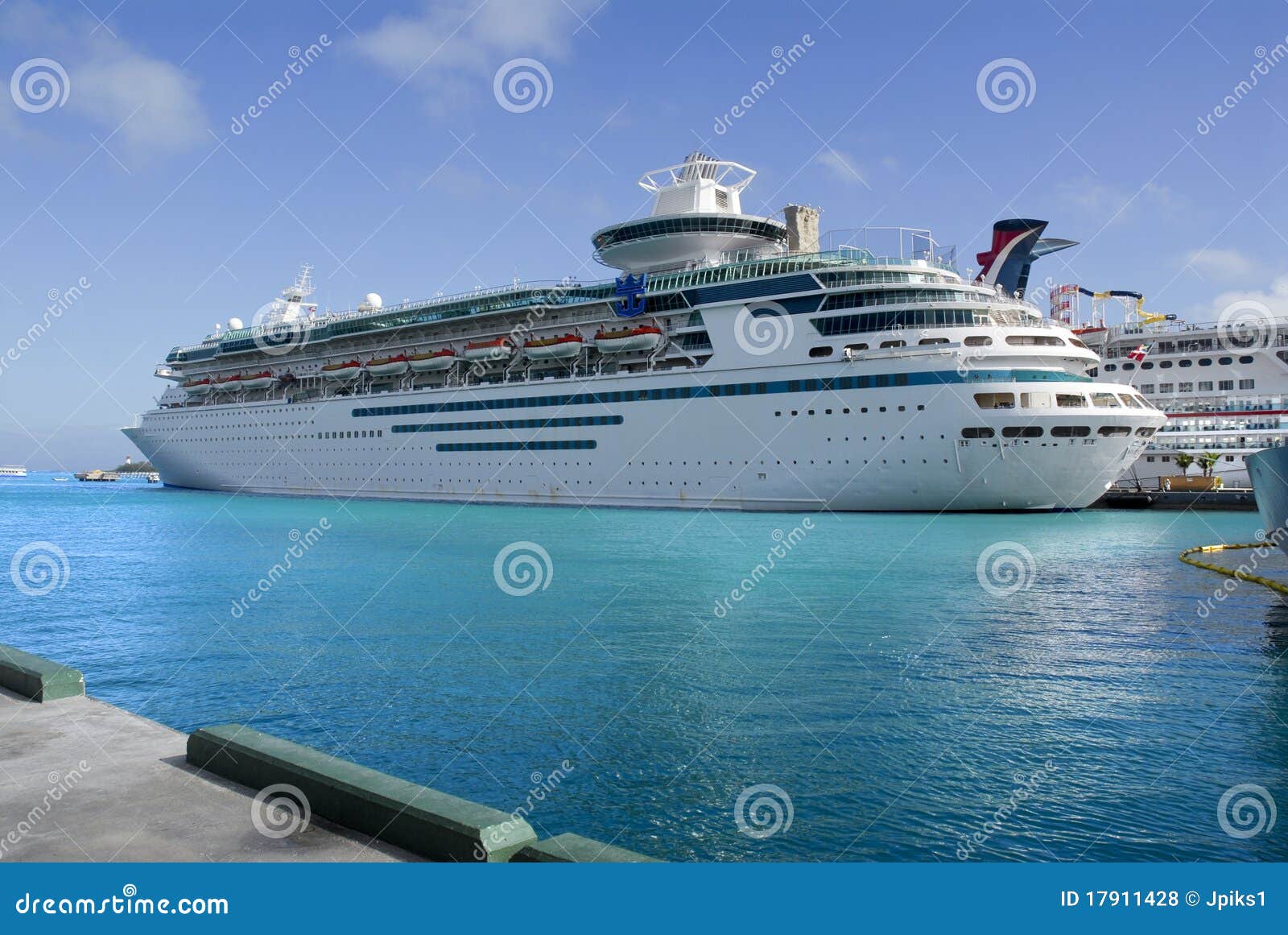 Cruise sheep stock photo. Image of water, ships, bahamas - 17911428