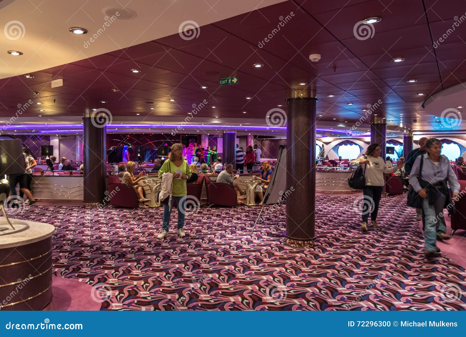 Cruise ship bar interior editorial image. Image of light - 72296300