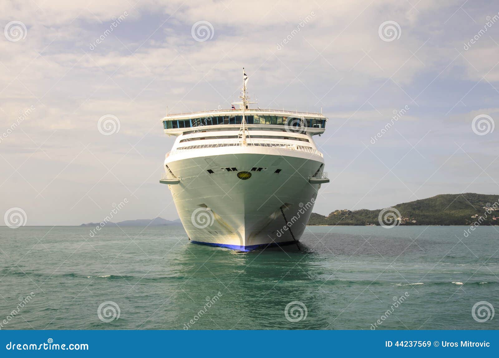 CRUISE SHIP BOW stock image. Image of romance, maritime - 44237569