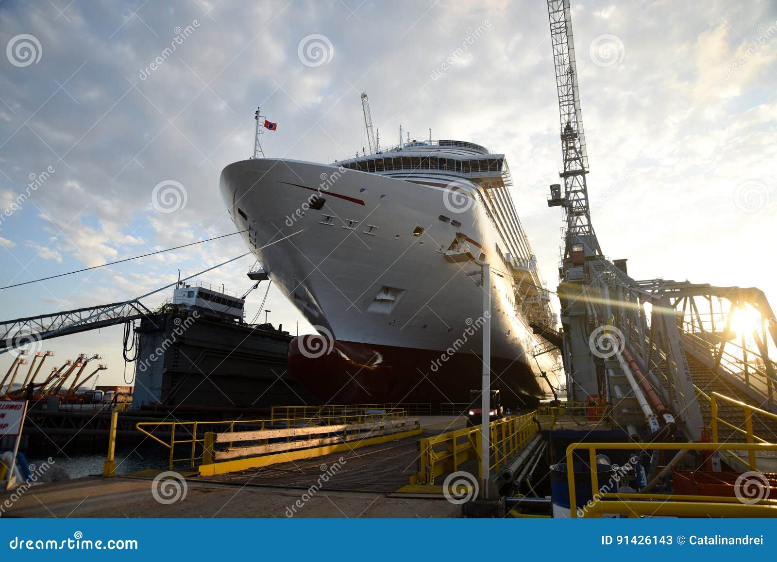 Cruise ship in dry dock stock image. Image of dockyard - 91426143