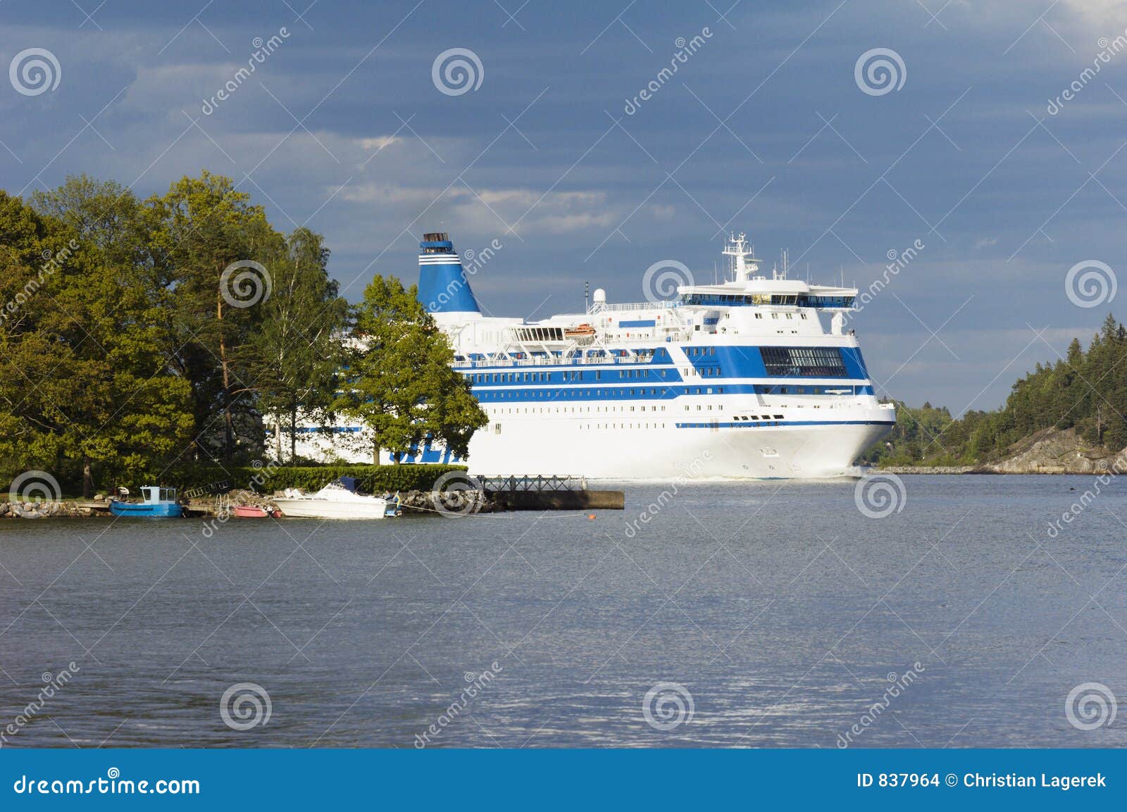 Cruise-ship between Islands Stock Photo - Image of business, travel: 837964