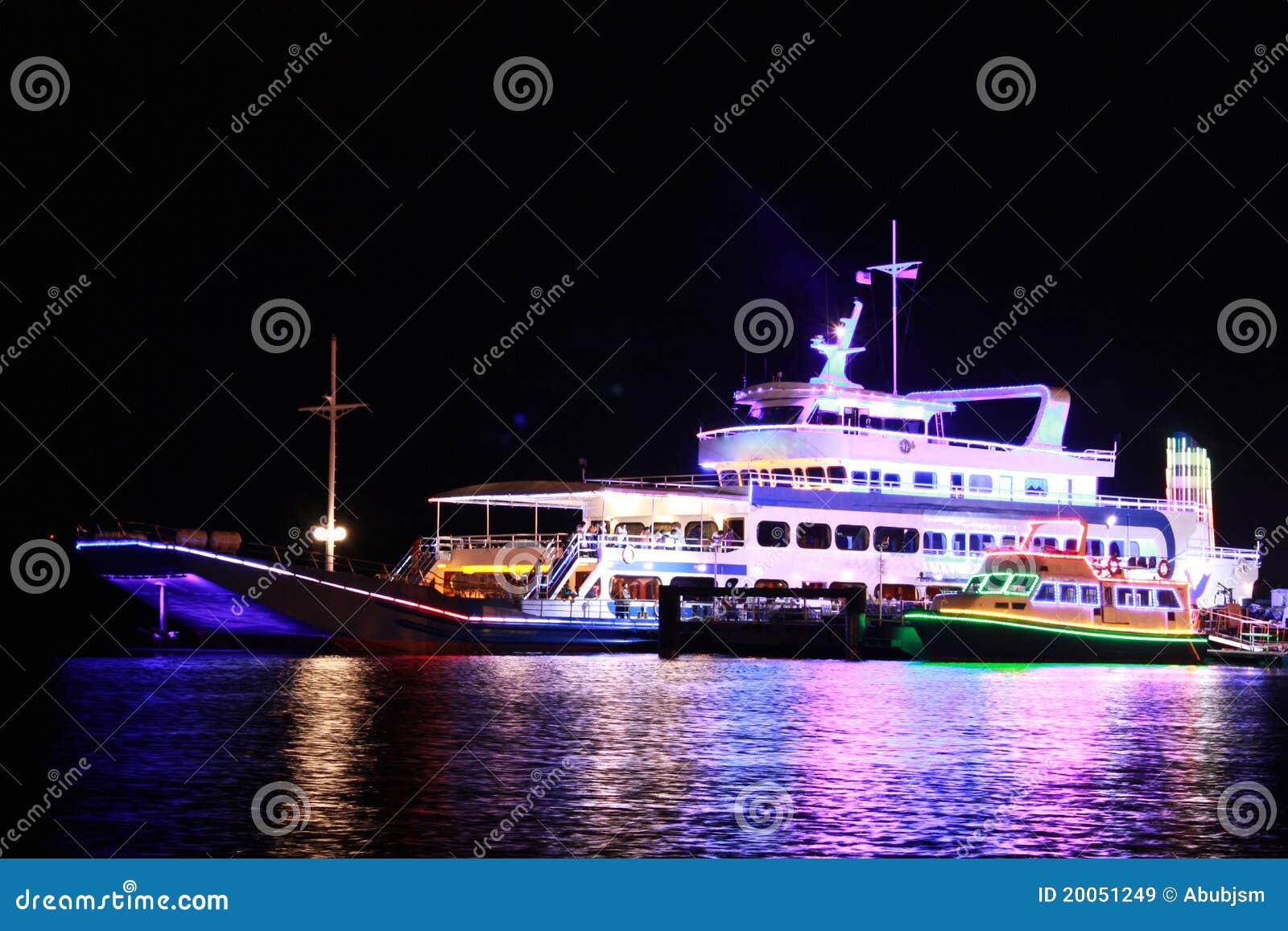 Cruise ship at night stock image. Image of luxury, night - 20051249