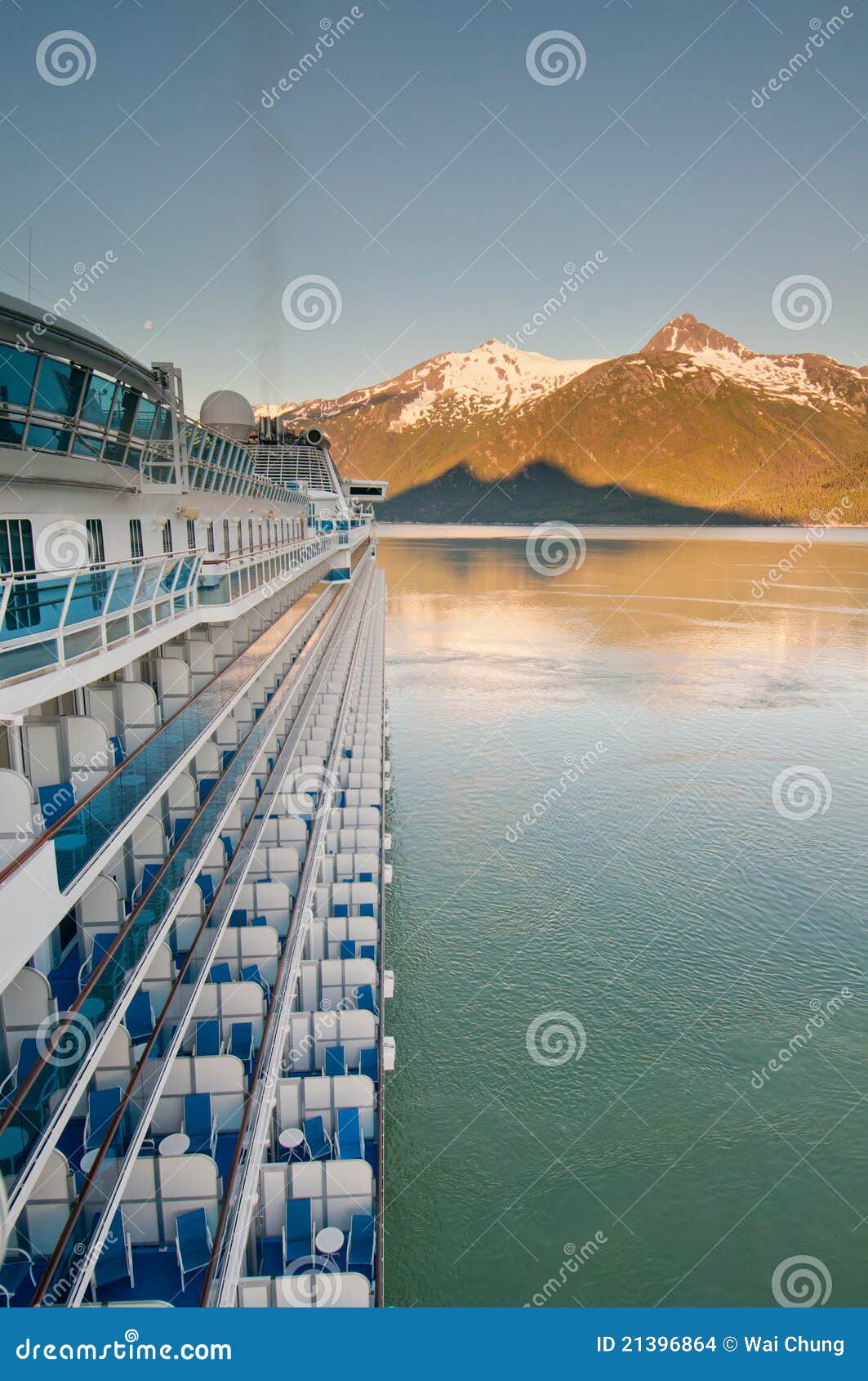 Cruise Ship Parked at Harbor Stock Photo - Image of boat, view: 21396864
