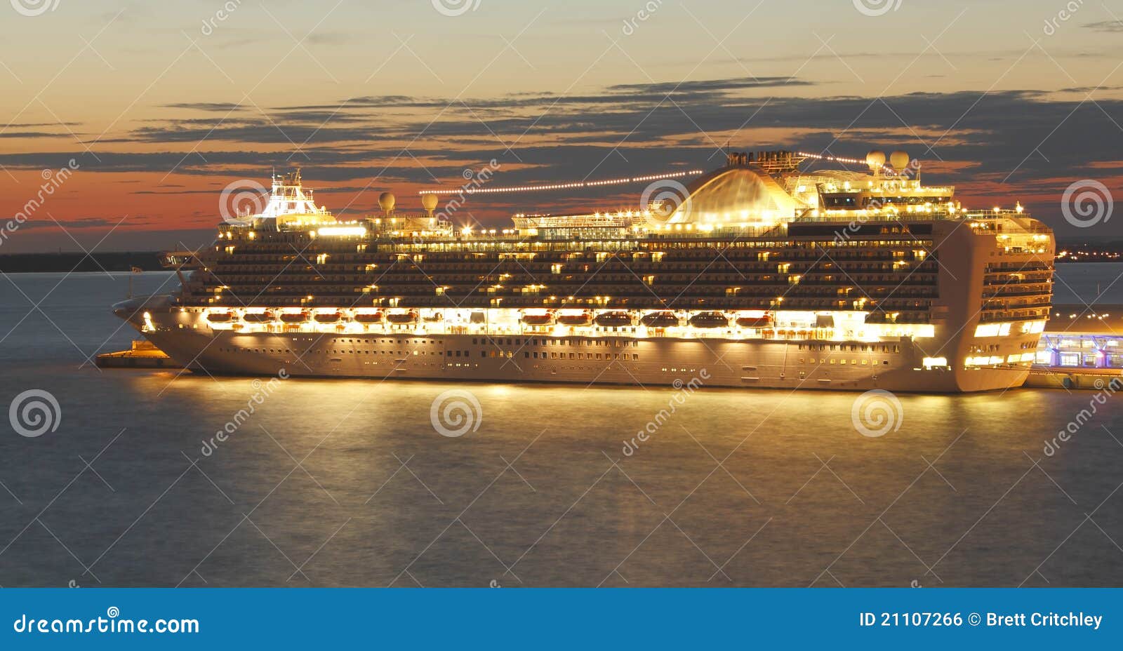 Cruise ship sunset stock photo. Image of detailed, light - 21107266