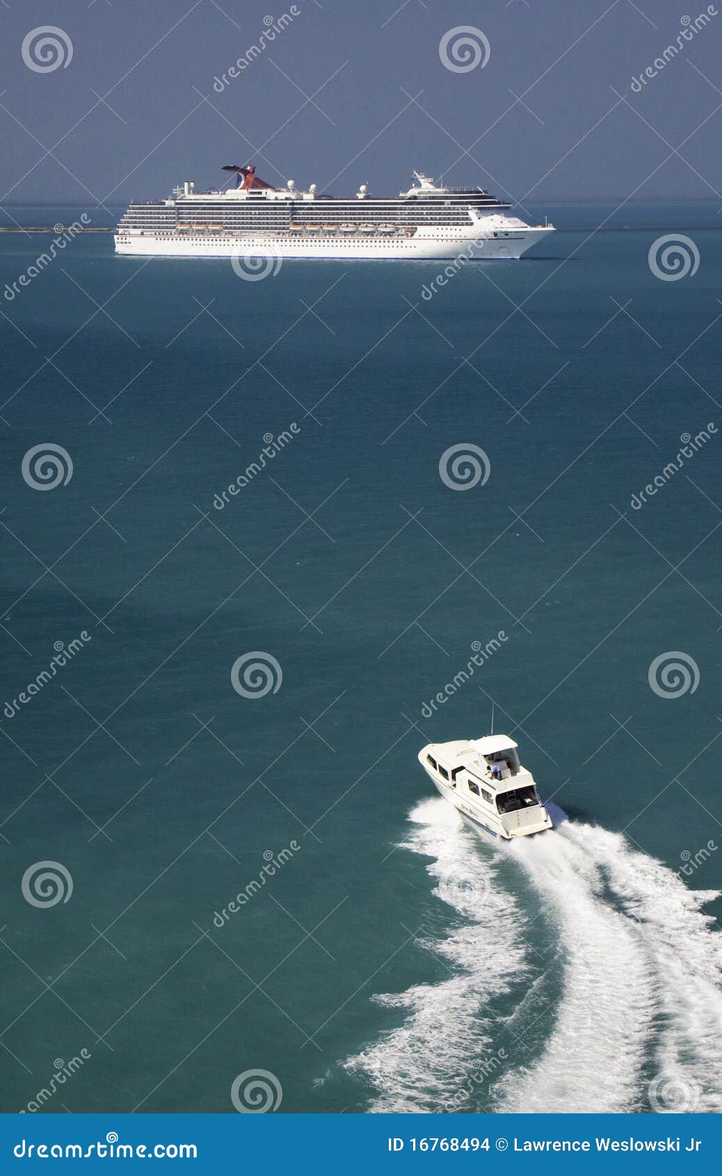 Cruise Ship and Tender Boat in Belize Editorial Stock Image - Image of ...