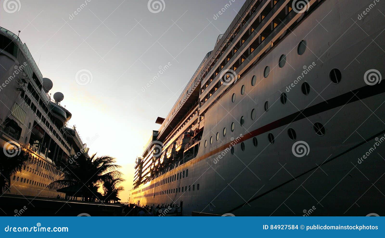 Cruise Ships at Dock stock photo. Image of cruiseliner - 84927584