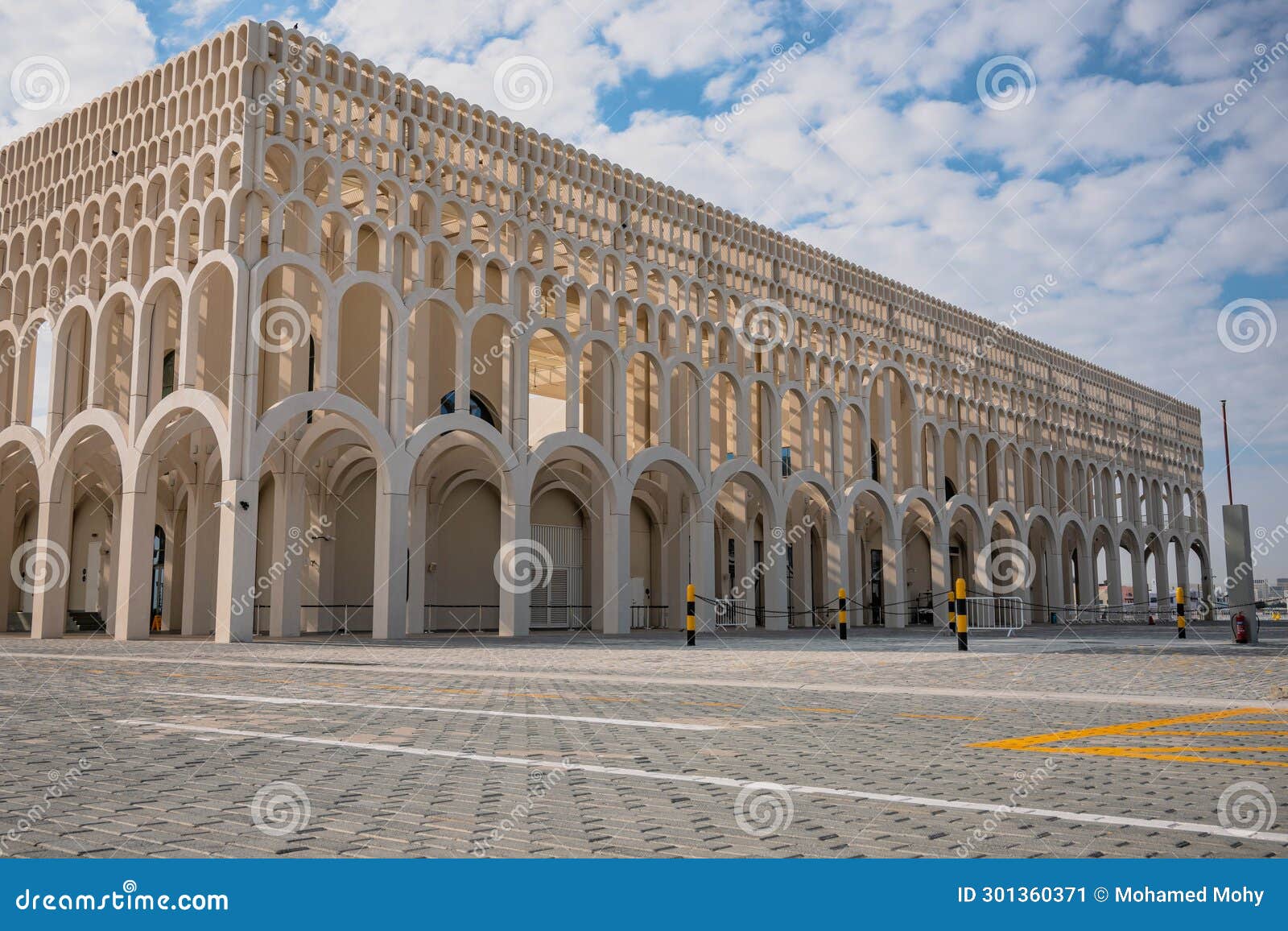 Cruise Terminal - Doha Port Stock Image - Image of modern, building ...