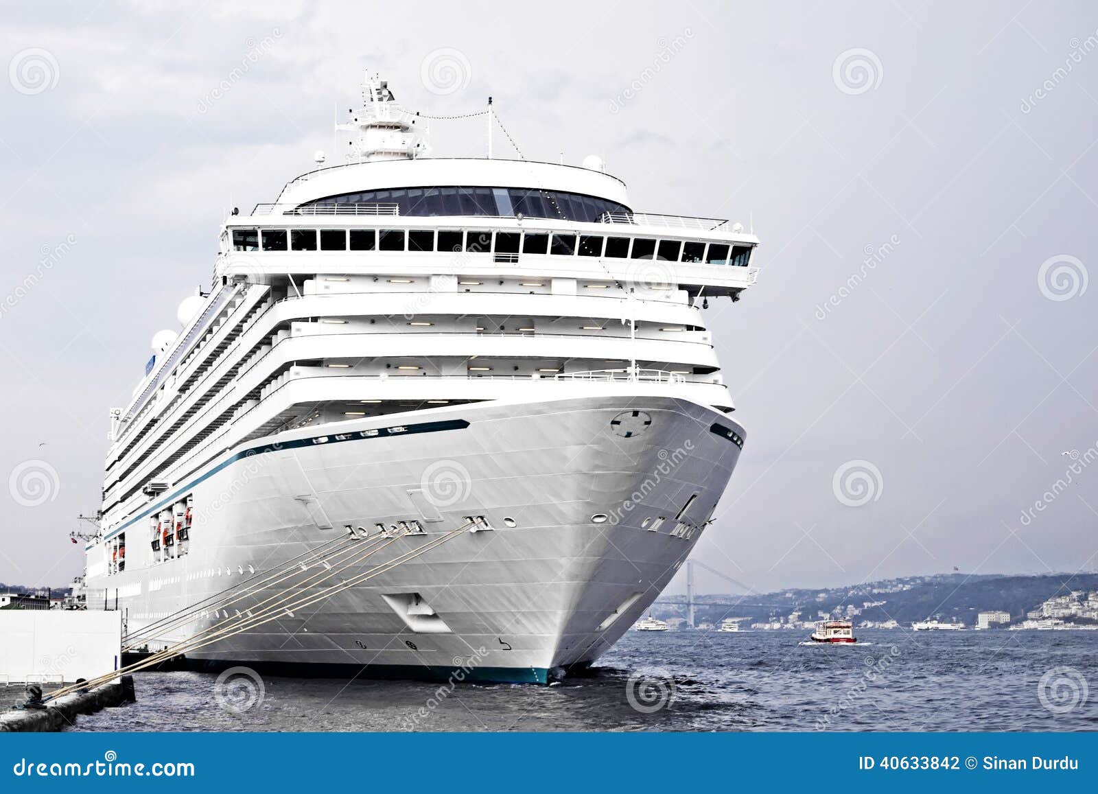 Cruiseship side view stock photo. Image of atlantic, cruise - 40633842