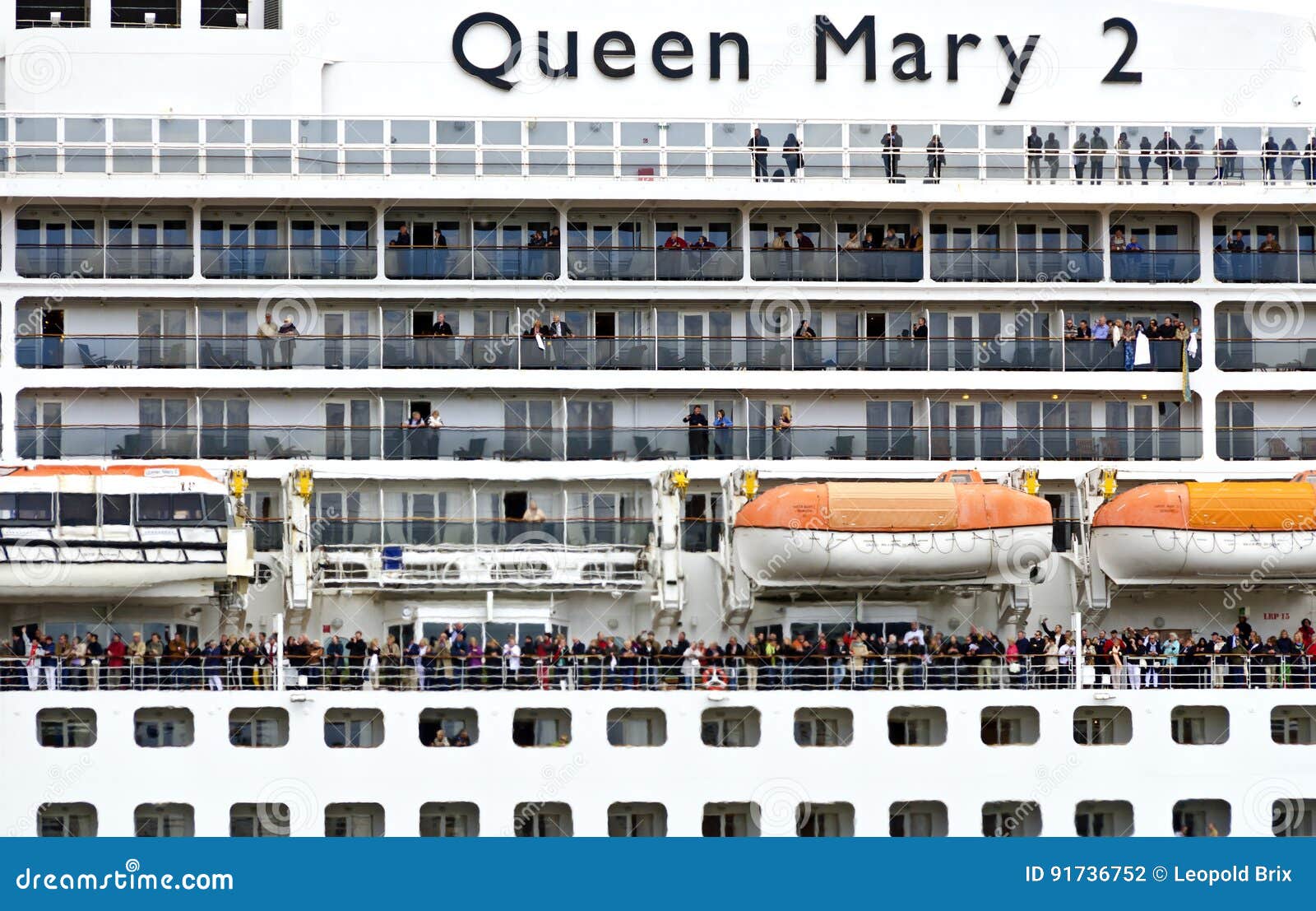 Cruising ship Queen Mary 2 editorial photography. Image of illustrative ...