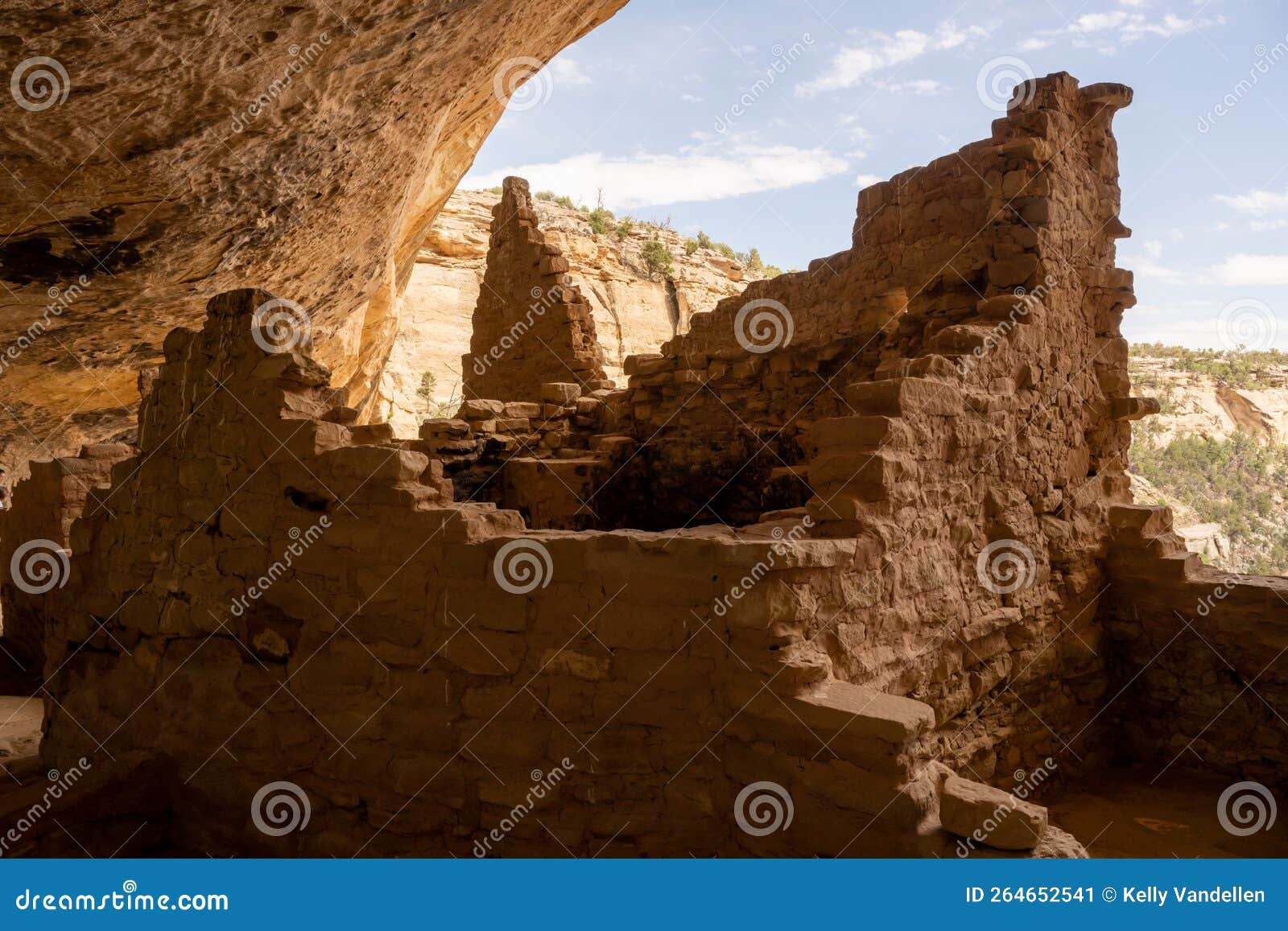 Crumbling Tower in the Long House Stock Image - Image of architecture ...