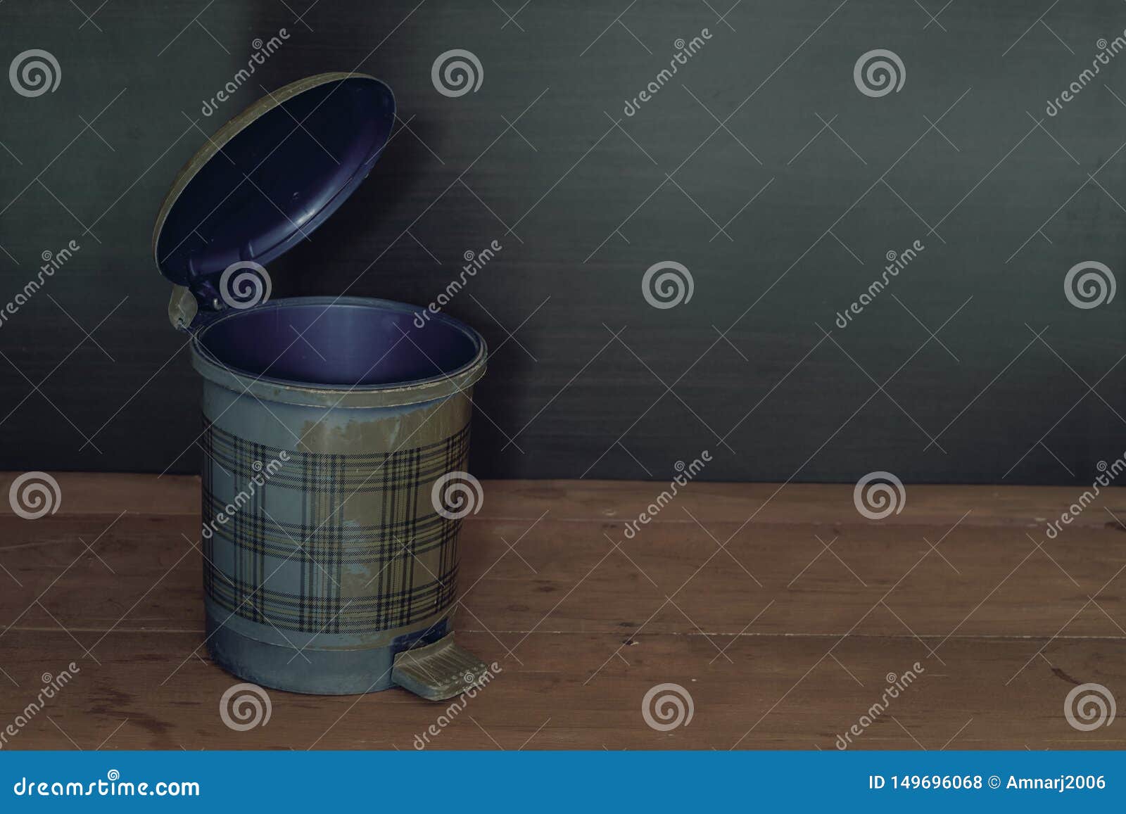Crumpled Paper in Trash Can on Floor Stock Photo - Image of mistakes ... Crumpled Paper in Trash Can on Floor Stock Photo - Image of mistakes ...