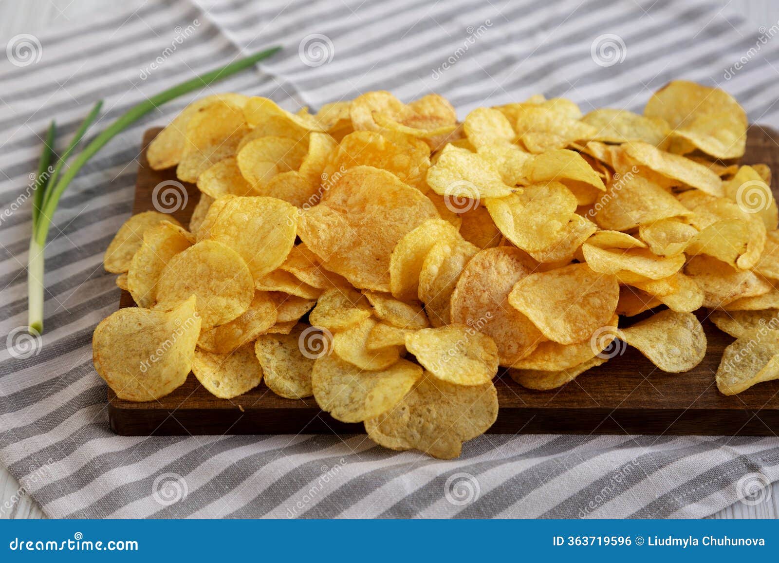 The Onion, The Potato, The Tobacco Or The Cotton Seedling Thrips ...