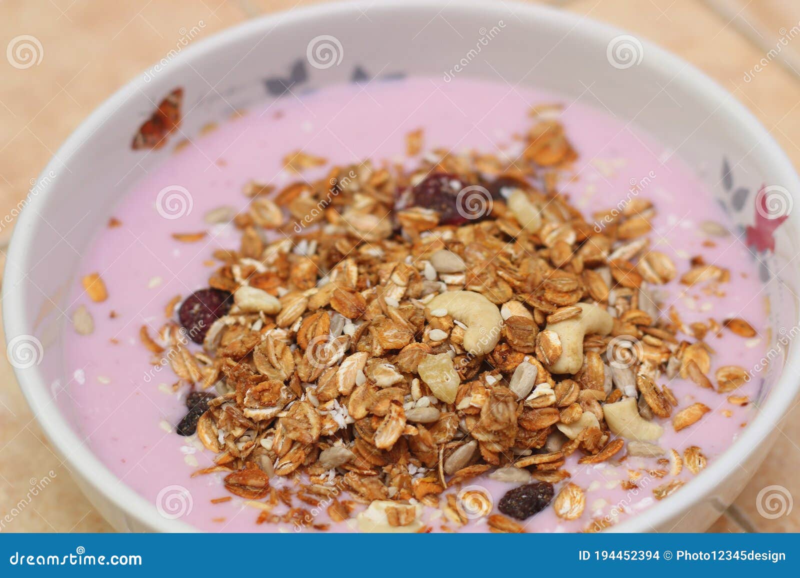 Crunch with Yogurt for Breakfast Stock Photo - Image of diet, juice ...