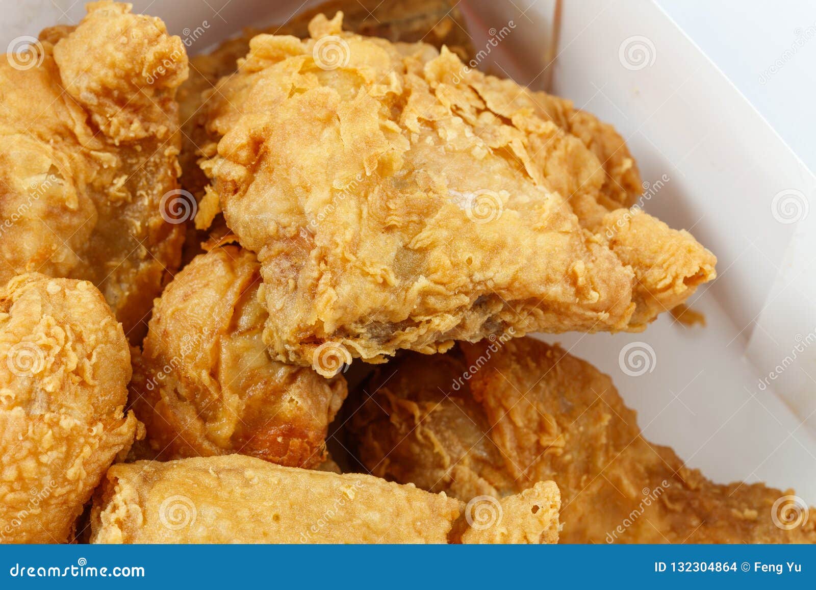 Crunchy fried chicken stock photo. Image of chicken - 132304864