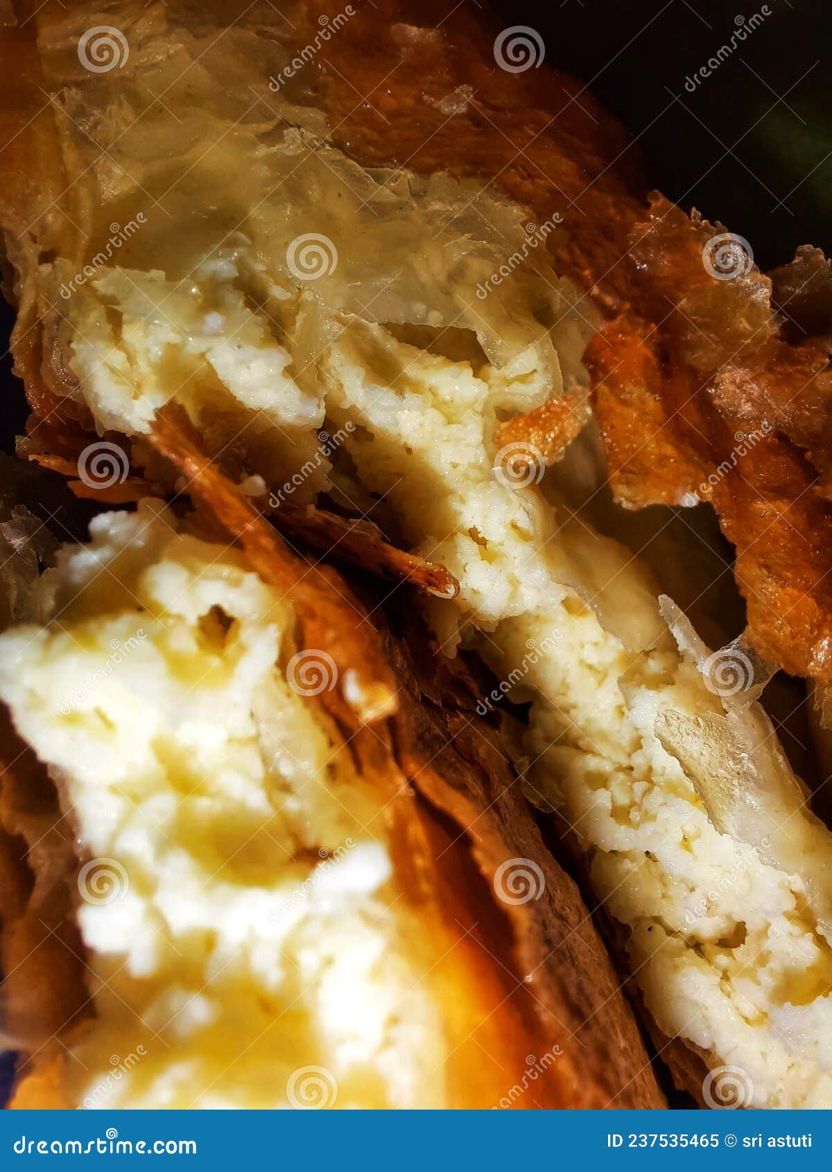 The Crunchy Texture of the Sandwich Stock Image - Image of dish, fruit ...