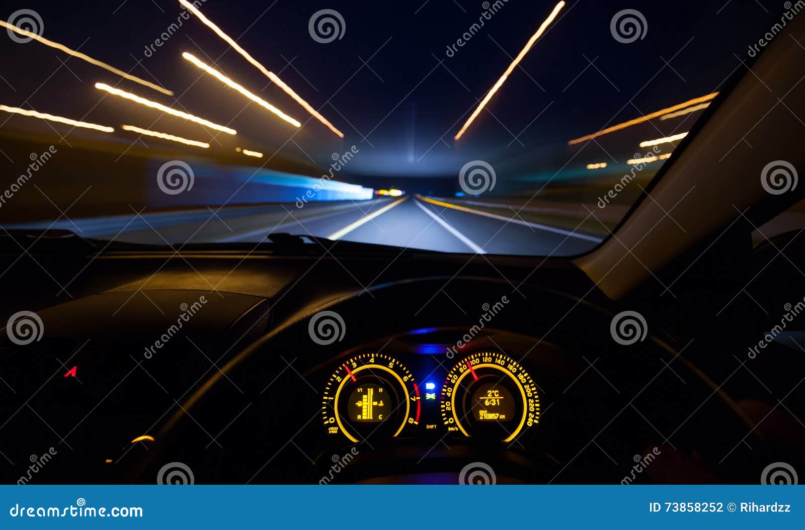 Cruscotto Dell'automobile Di Accelerazione Fotografia Stock - Immagine ...