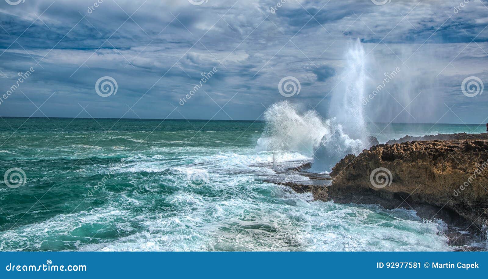 Crushing waves stock image. Image of ocean, crashing - 92977581