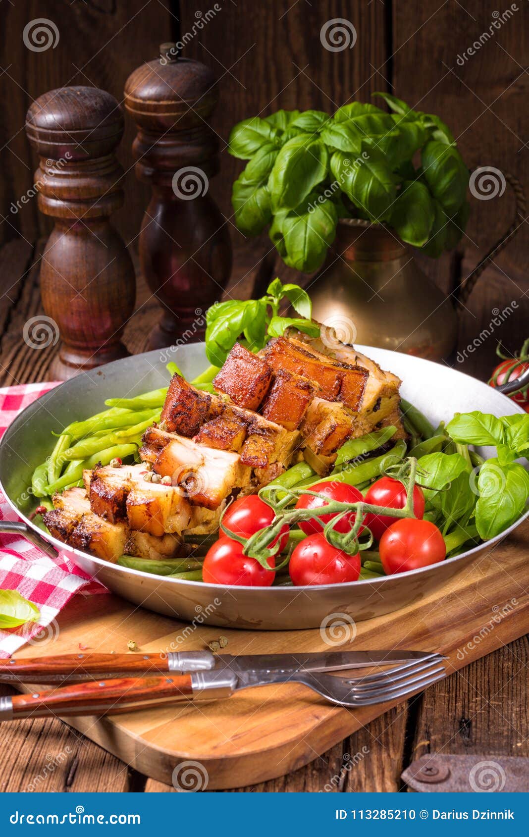 Crust Roast Pickled in Beer Stock Photo - Image of beer, geschmackvoll ...