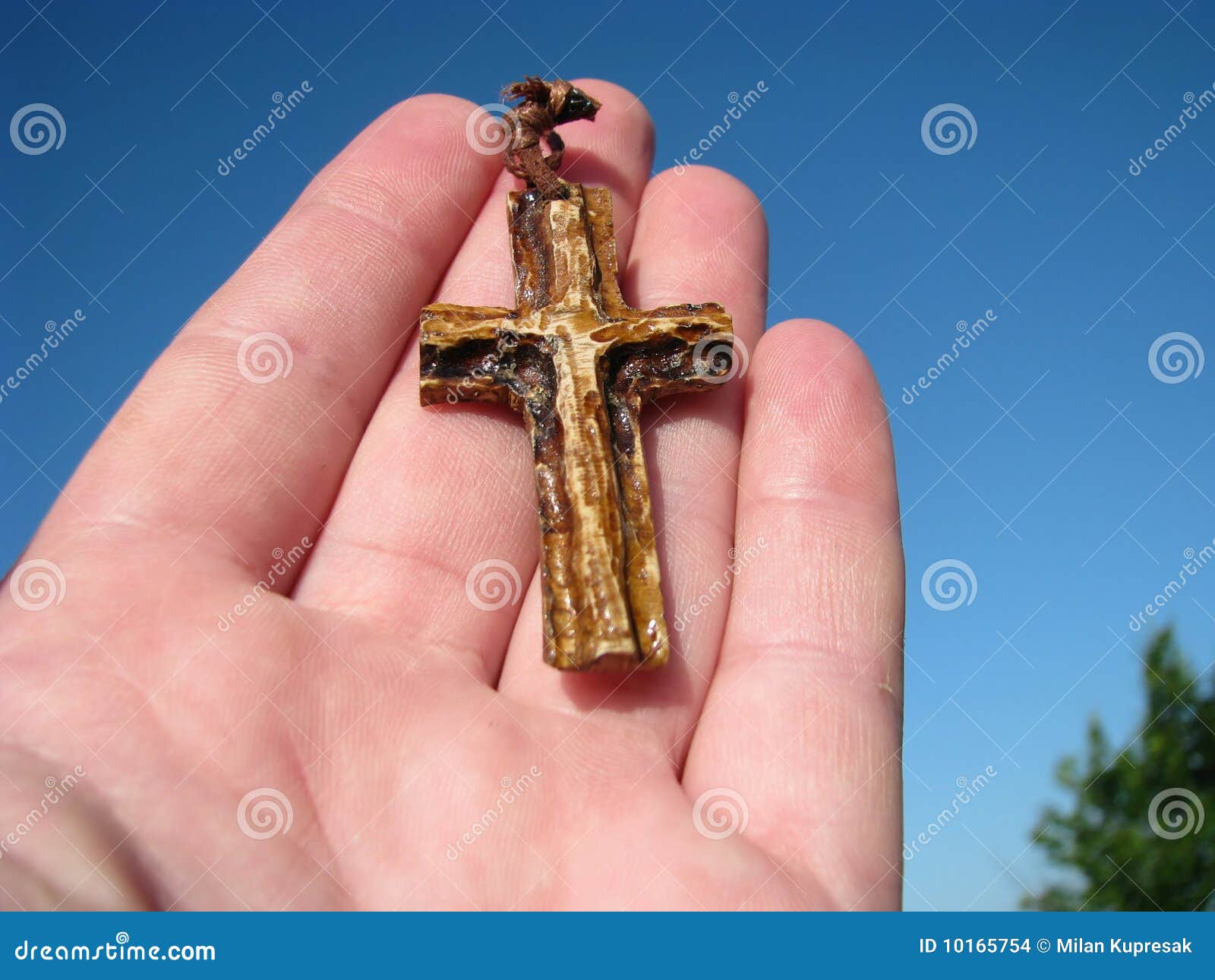 Cruz foto de archivo. Imagen de extracto, cruz, concepto - 10165754