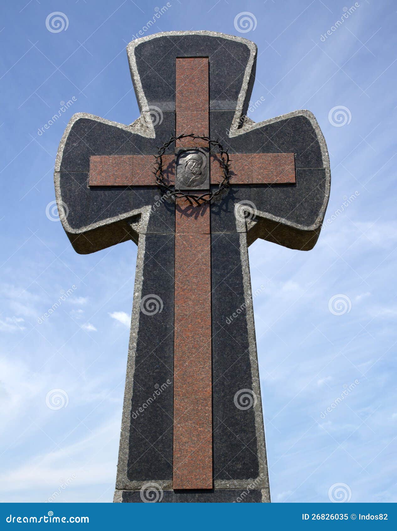 Cruz de mármol imagen de archivo. Imagen de europa, cielo - 26826035