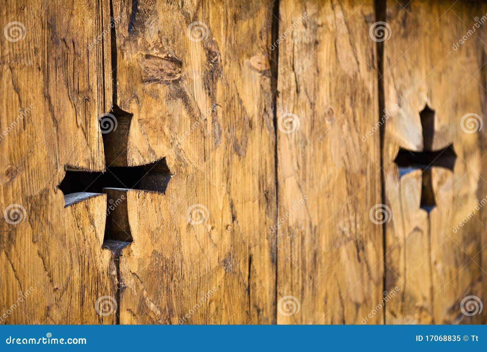 Cruz medieval imagem de stock. Imagem de madeira, retro - 17068835