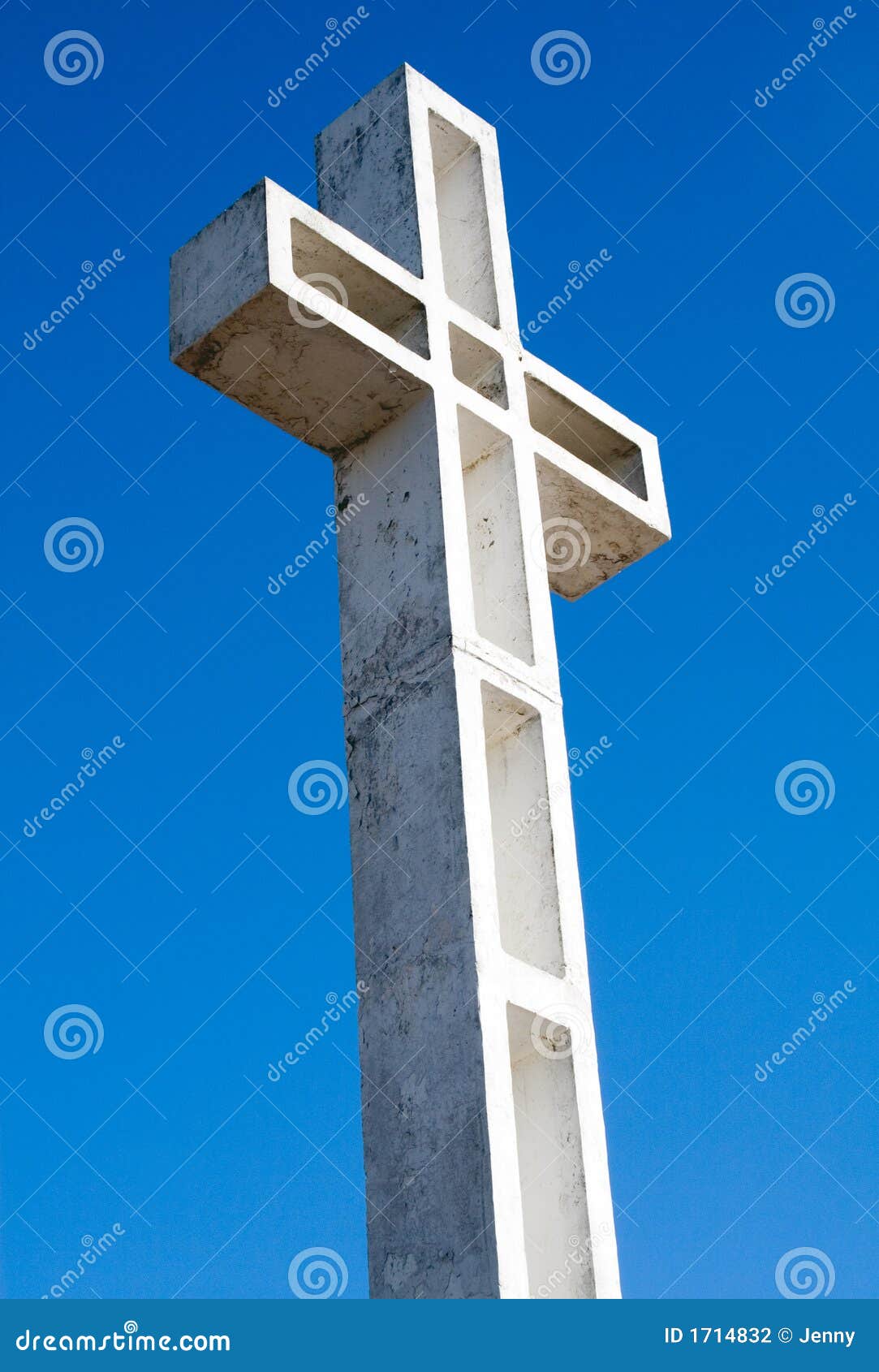 Cruz religiosa foto de archivo. Imagen de recuerdo, cristiano - 1714832