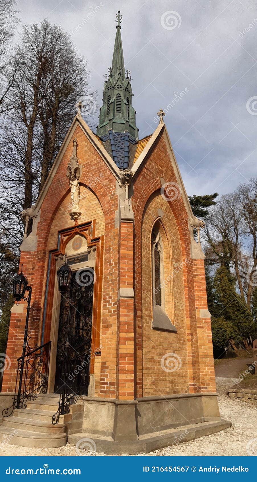 Crypt of Catholic nuns. stock image. Image of memory - 216454567