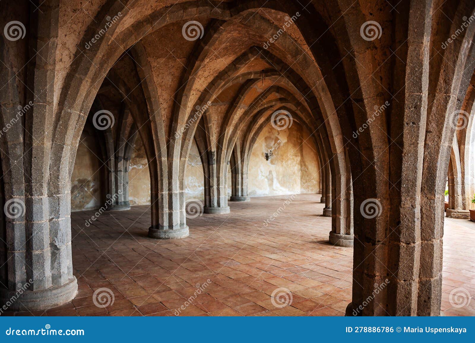 Crypt with Columns and Arches of an Old Villa in Italy Stock Photo ...