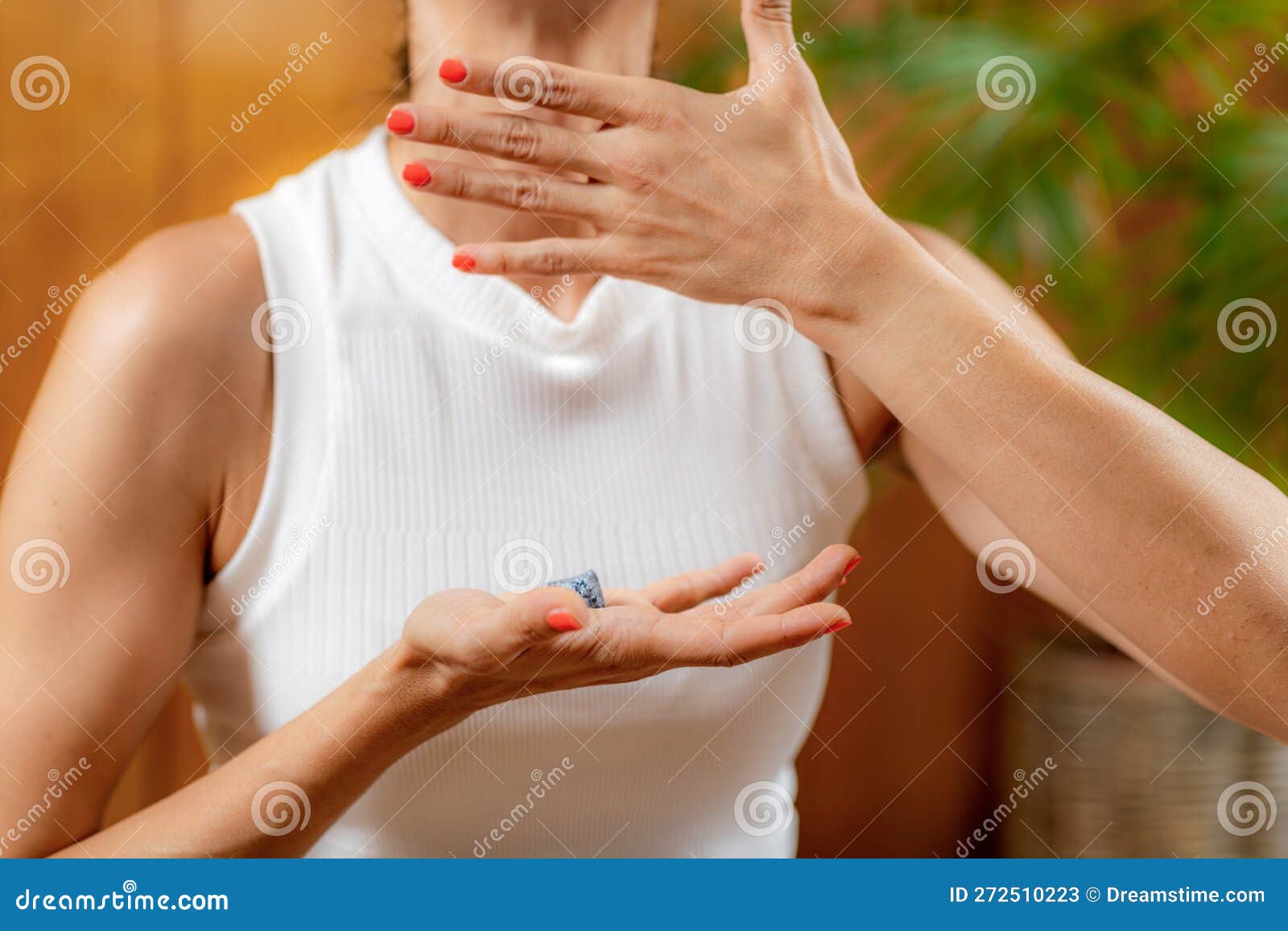 Crystal for Circulation of Energy through Vishuddha or Throat Chakra ...