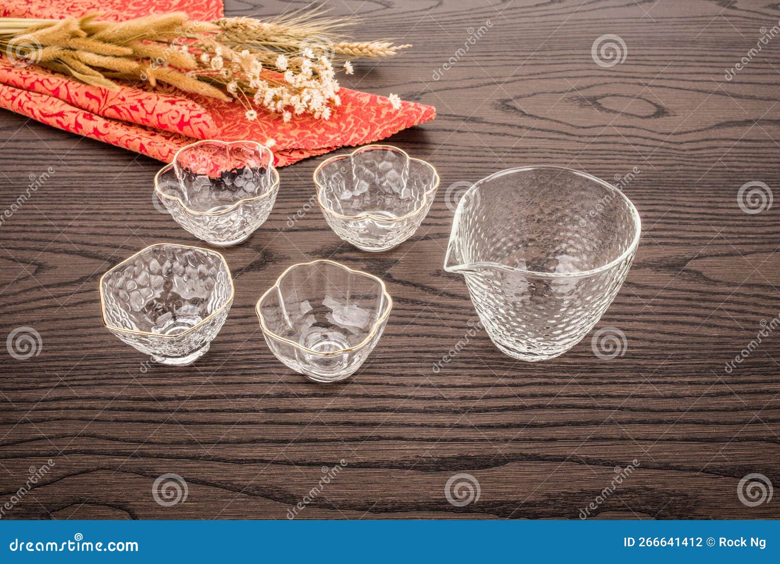 Crystal Cup, Tea Cup and Tea Set Stock Photo - Image of oolong, health ...