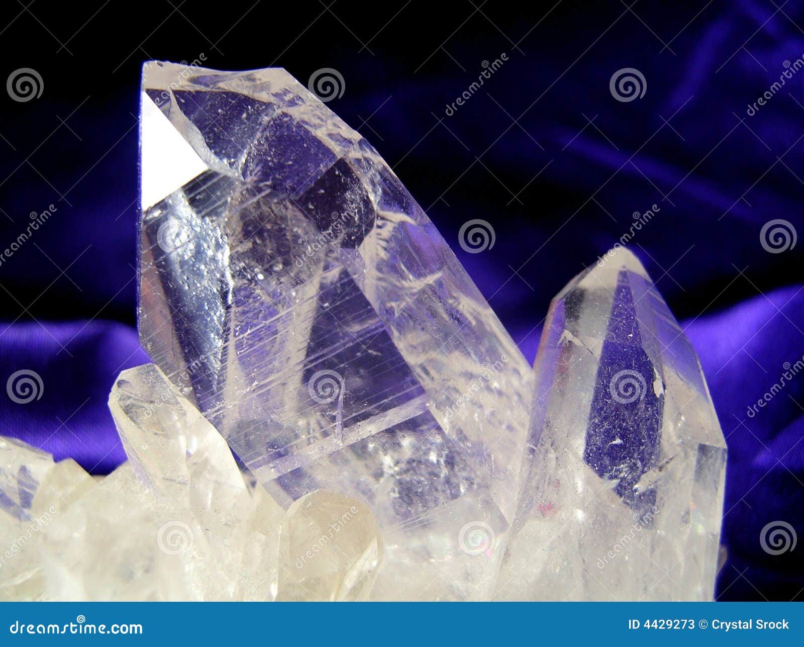 Crystal kvarts fotografering för bildbyråer. Bild av kristaller - 4429273